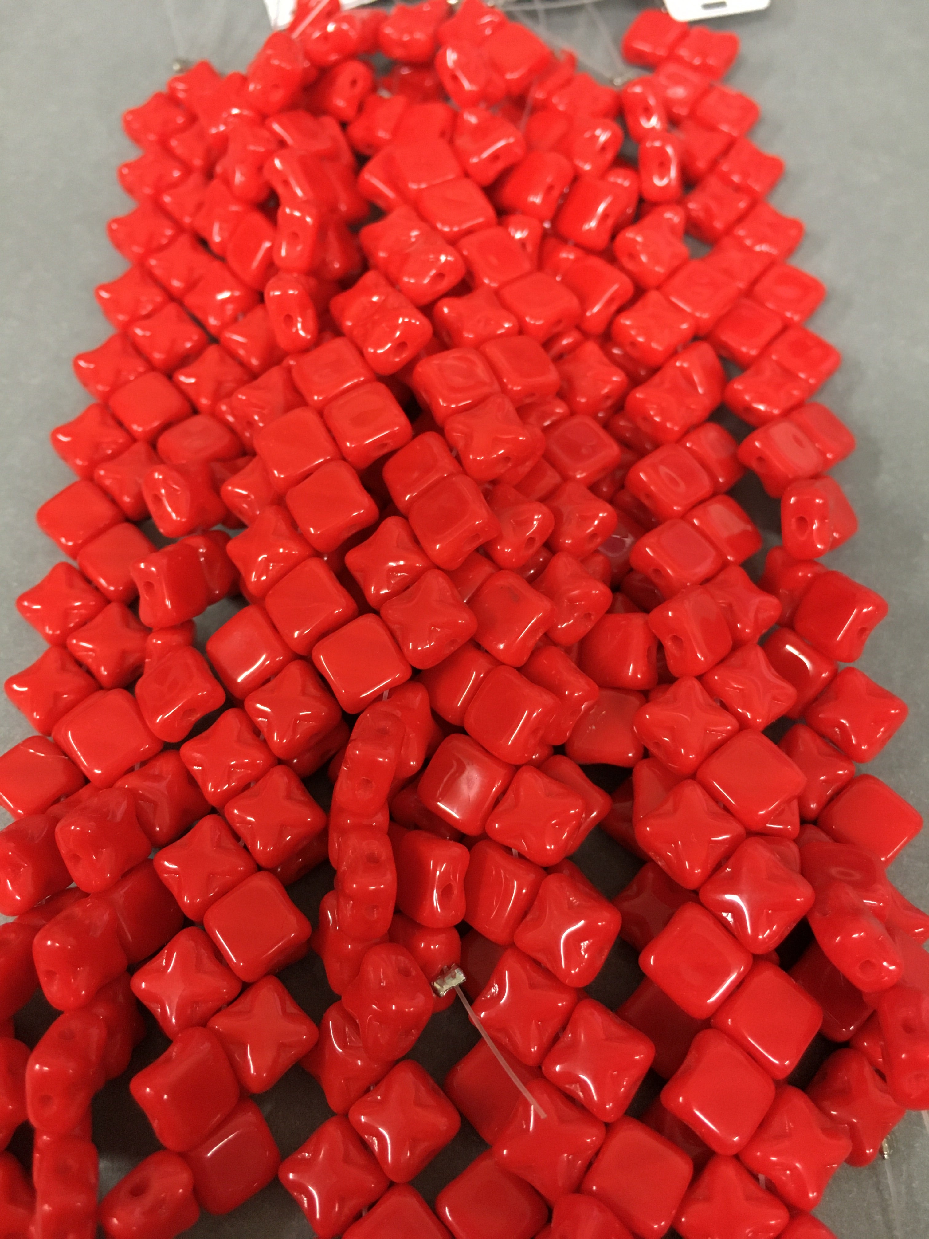 6mm Red Sideways 4 Hole Czech Strand / Diamante Cuadrado – Sun Beads Caguas