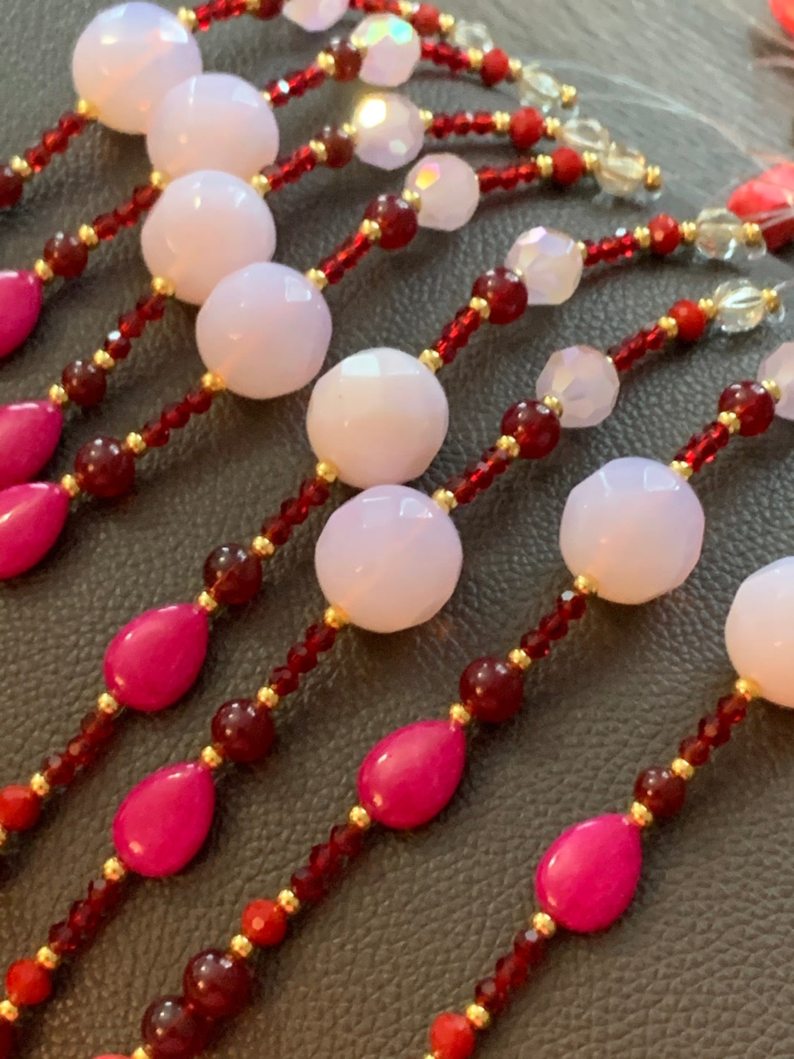 Opal pink with magenta 8 inch- 24k- #21098 – Sun Beads Caguas